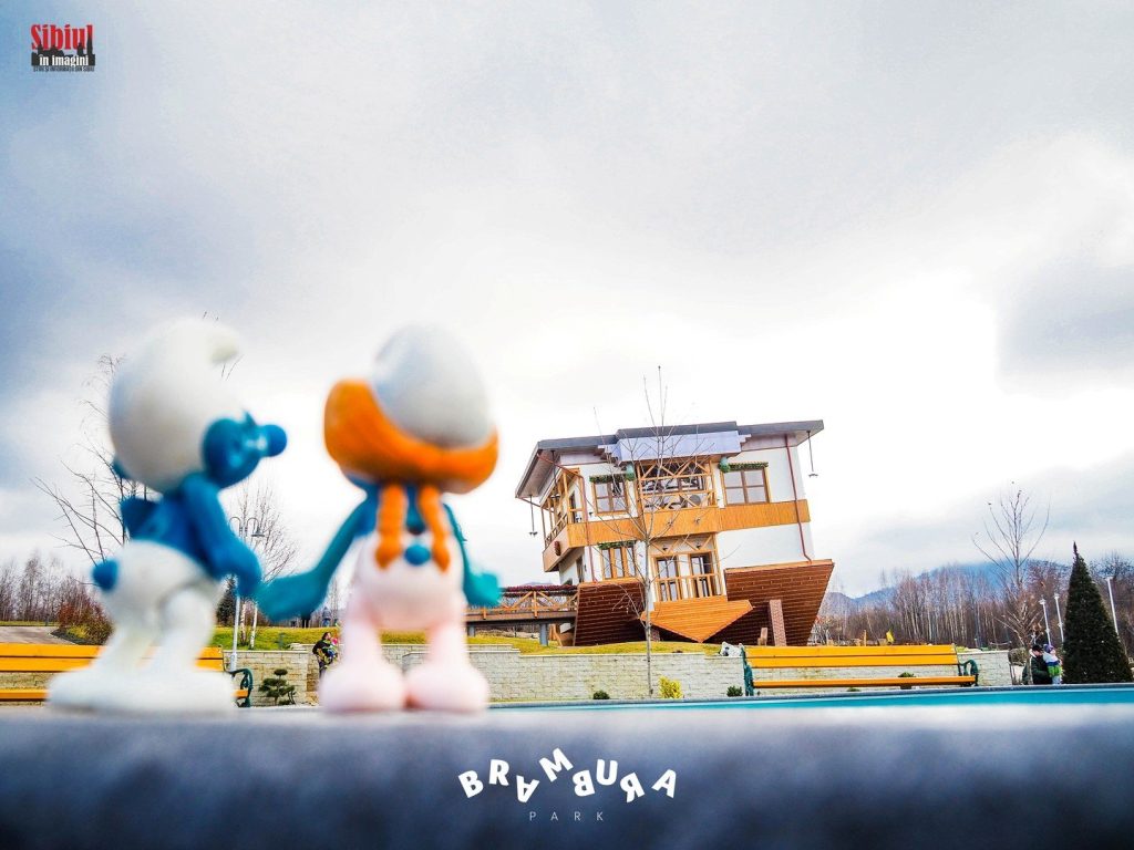 Casa Întoarsă Brambura Park Avrig 🏠 | Prețuri, Program, Foto